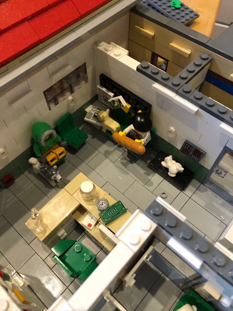LEGO MOC Veterinary Practice by torsten_o | Rebrickable - Build with LEGO