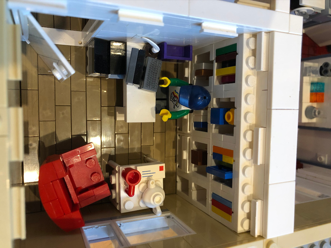 LEGO MOC Veterinary Practice by torsten_o | Rebrickable - Build with LEGO